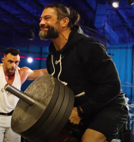 How to Train to Become a WWE Wrestler: A Comprehensive Guide - STRENGTH ...